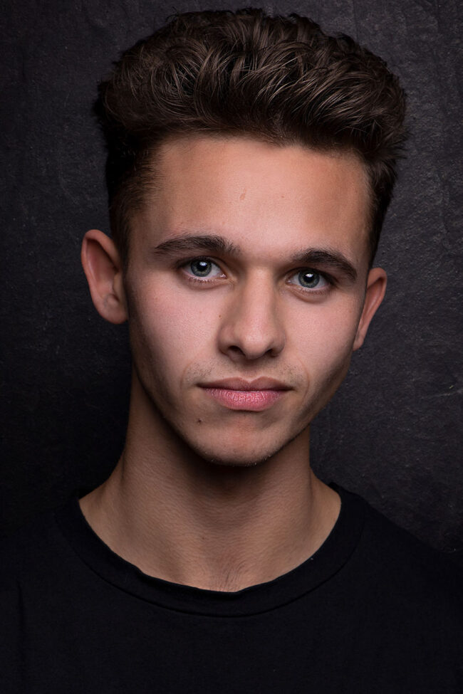 Joe-Warren-Plant – Dan Collins Photographer